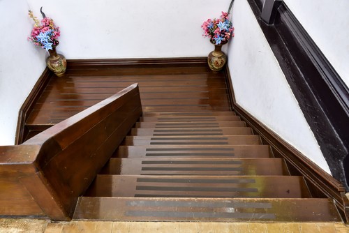 Explore Dog-Legged Staircase Design Planning | UltraTech Cement